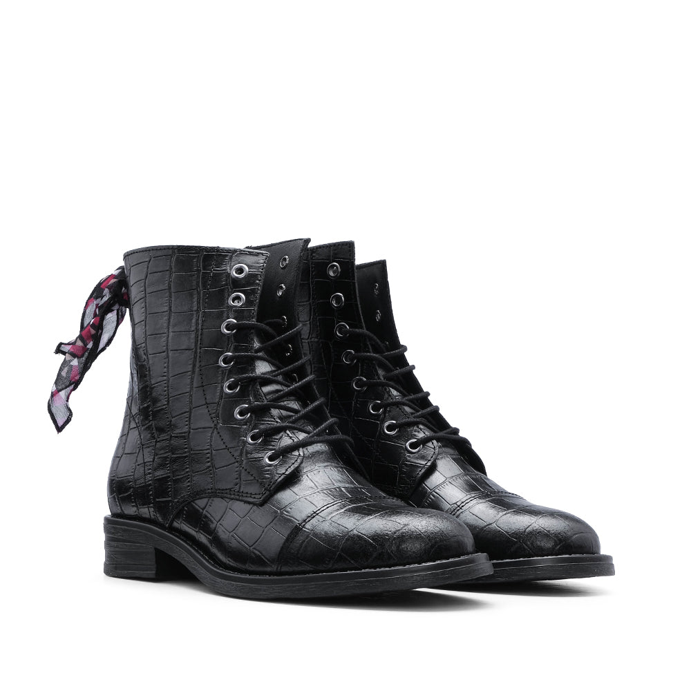 Women's Black Animal Print Flat Heel Ankle Boots – Manuel Alves